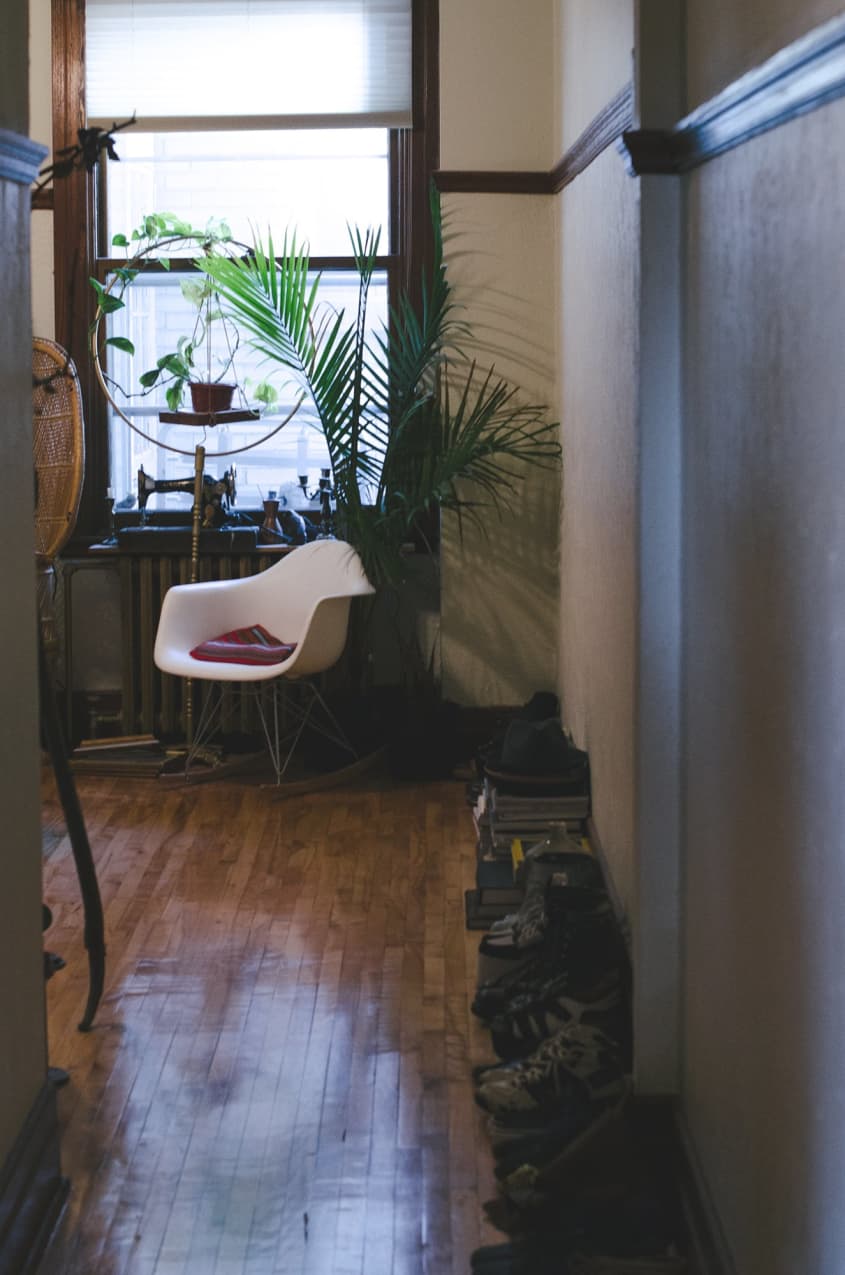 House Tour: An Eclectic Zen-Inspired Apartment | Apartment Therapy