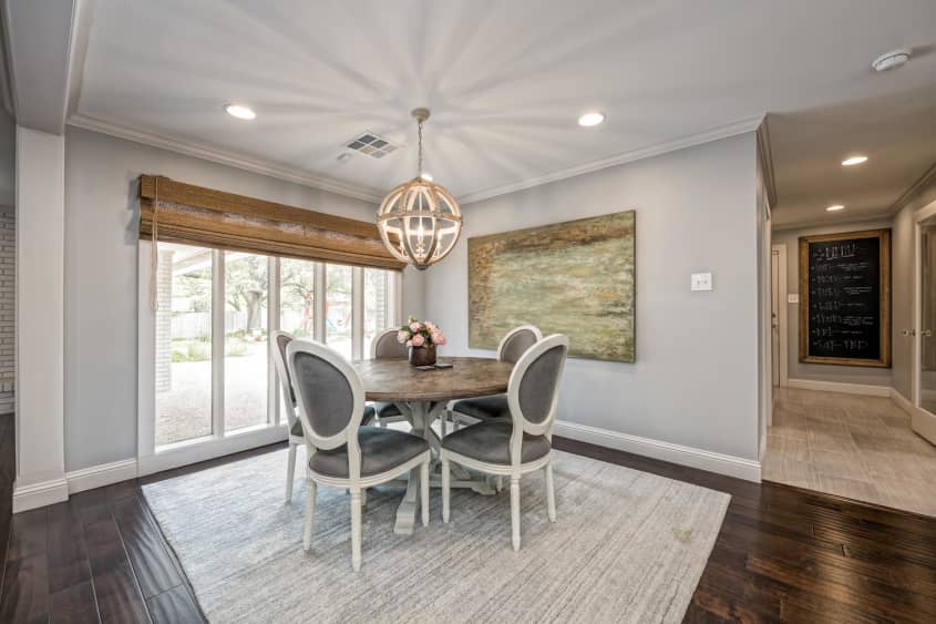 "Fixer Upper" Waco House for Sale Photos - April 2019 | Apartment Therapy