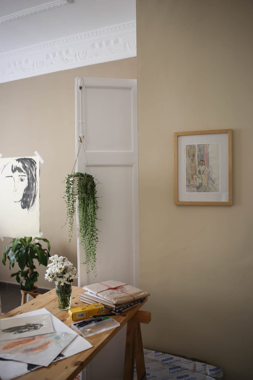 Workspace Tour: A Warm & Cozy Studio in Spain | Apartment Therapy