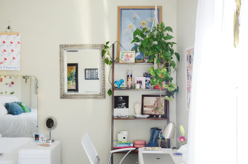 House Tour: A Chill, DIY California Apartment | Apartment Therapy