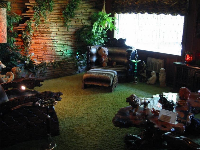 E’s Graceful Time Capsule | Apartment Therapy