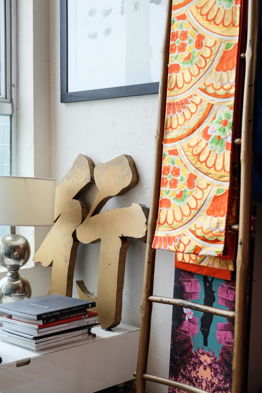 Feng Shui Expert Thierry Chow's Hong Kong Home | Apartment Therapy