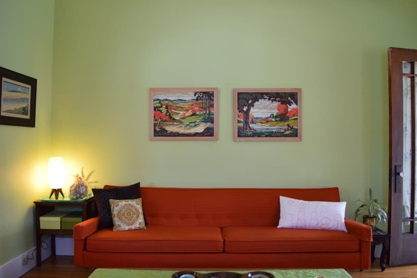 Lisa’s Artgoodies and Vintage Finds | Apartment Therapy