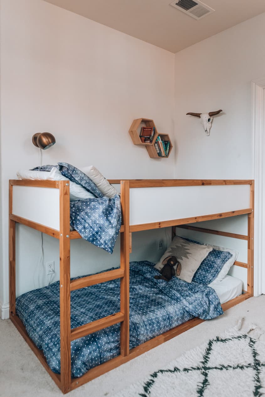 Builder Basic Rental Home Makeover Tour Photos | Apartment Therapy