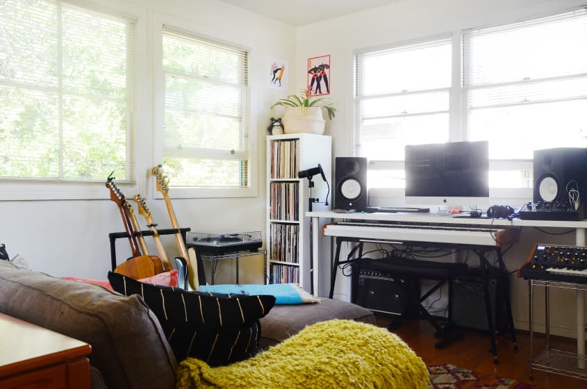 House Tour: A Small Shared Creative Cali Home | Apartment Therapy