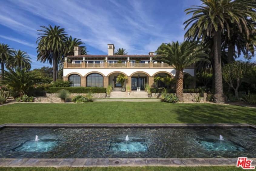 6 Celebrities that Rent, Just Like You | Apartment Therapy