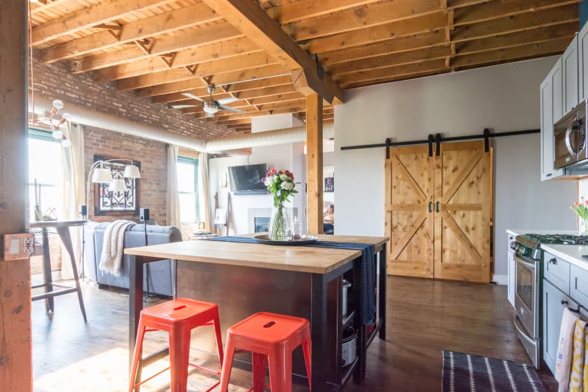 House Tour: A Renovated Industrial Modern Chicago Condo | Apartment Therapy