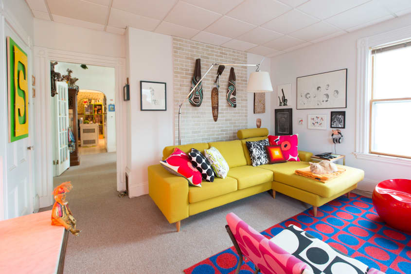 House Tour: A Bold Maximalist Massachusetts Rental | Apartment Therapy