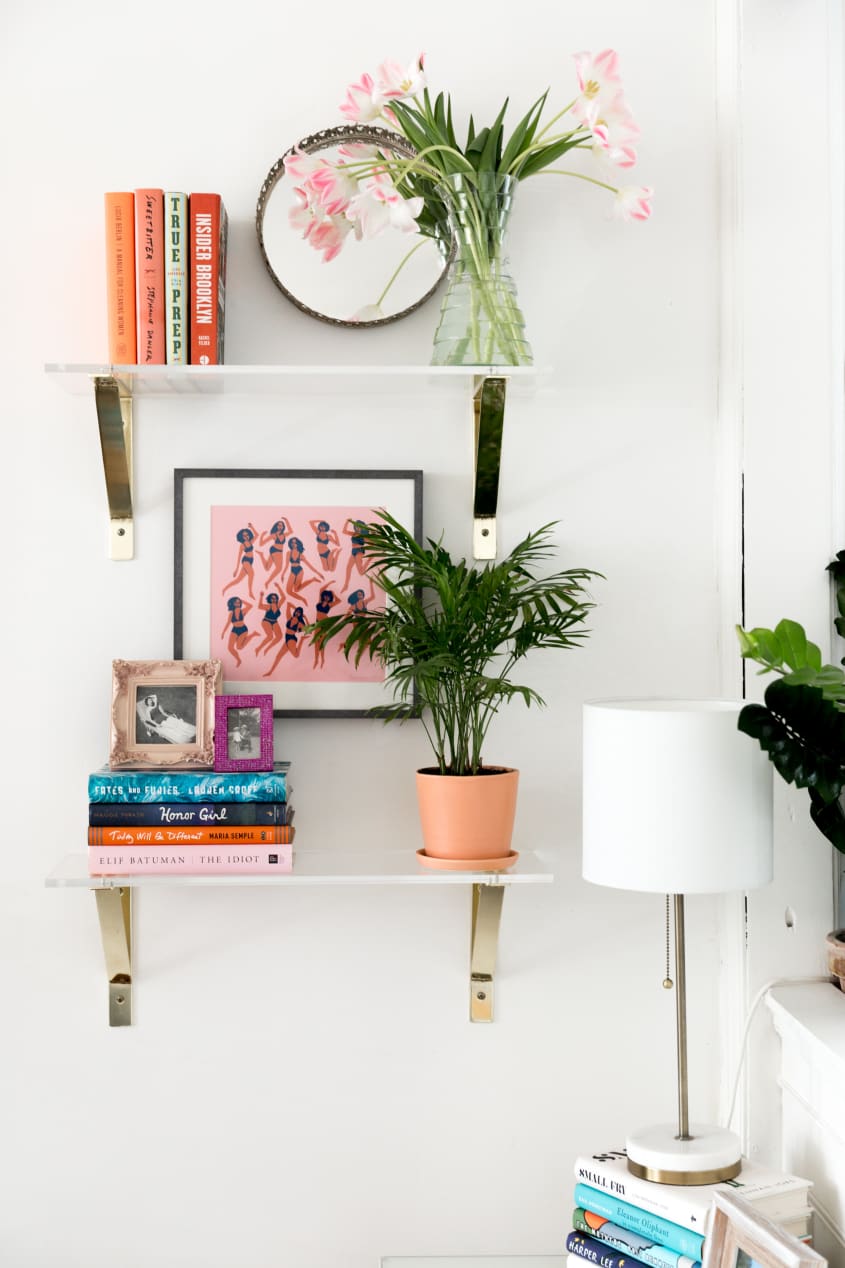 A Super Small 375-Square-Foot Studio Is Masterfully Arranged ...