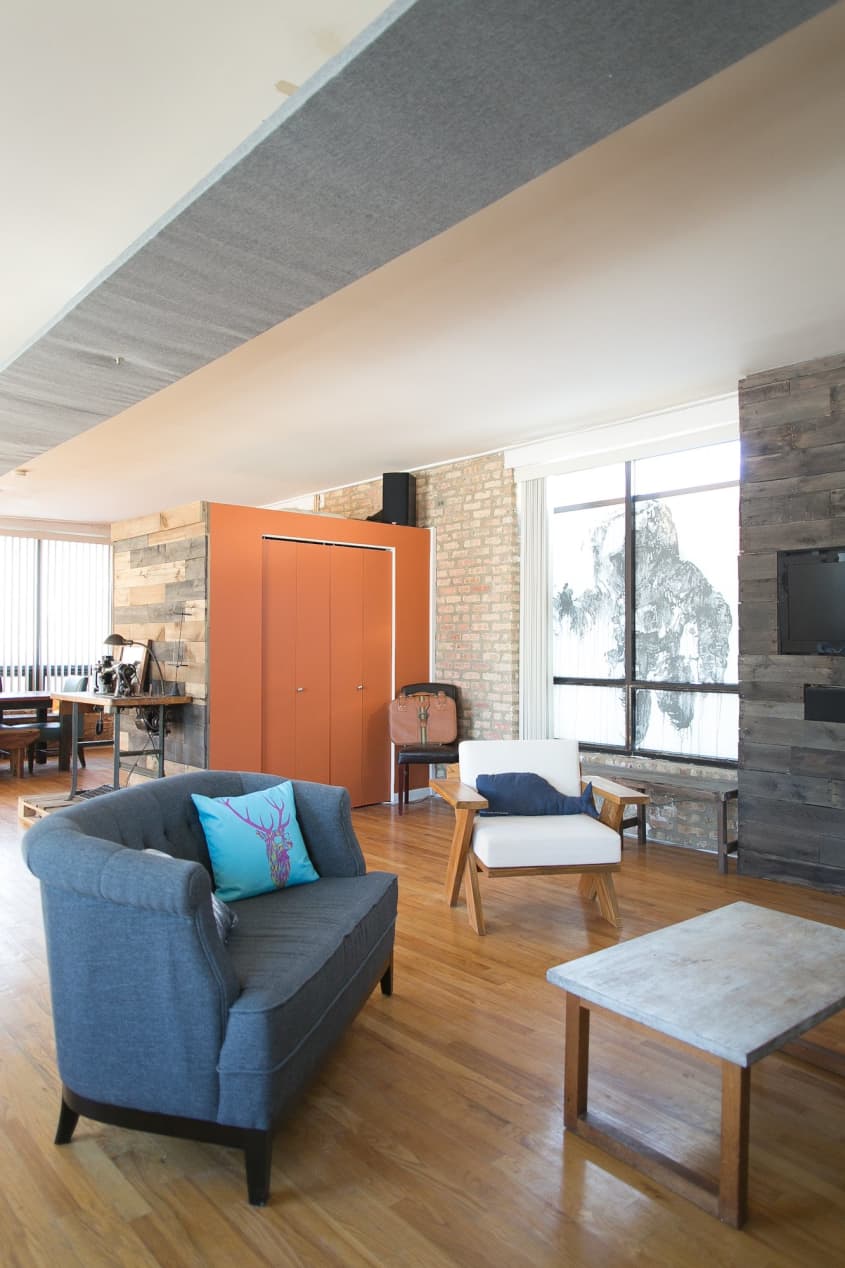 House Tour: A Clever DIY Loft in Chicago | Apartment Therapy