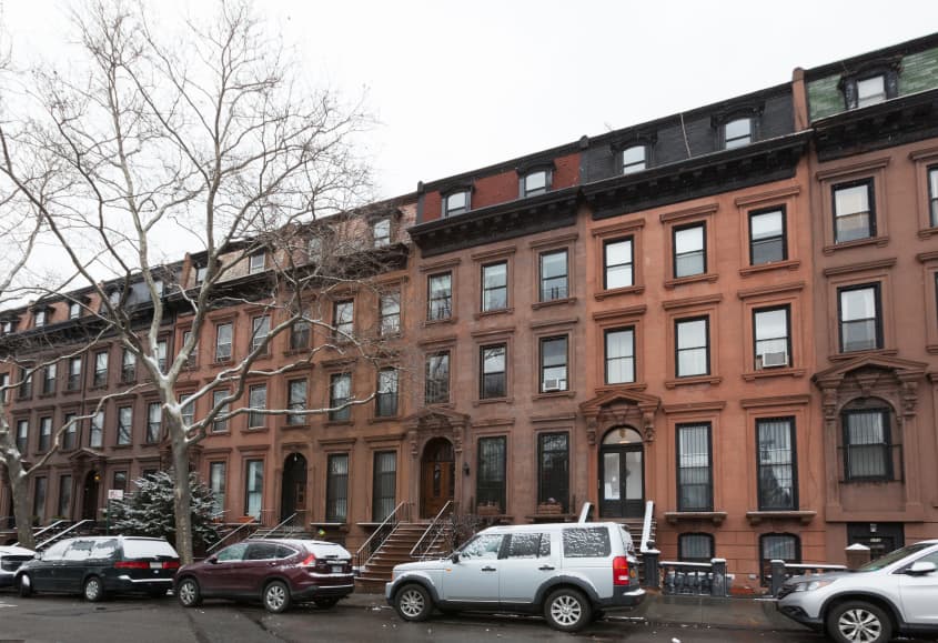 House Tour: A 350 Square Foot Pre-War Brooklyn Studio | Apartment Therapy