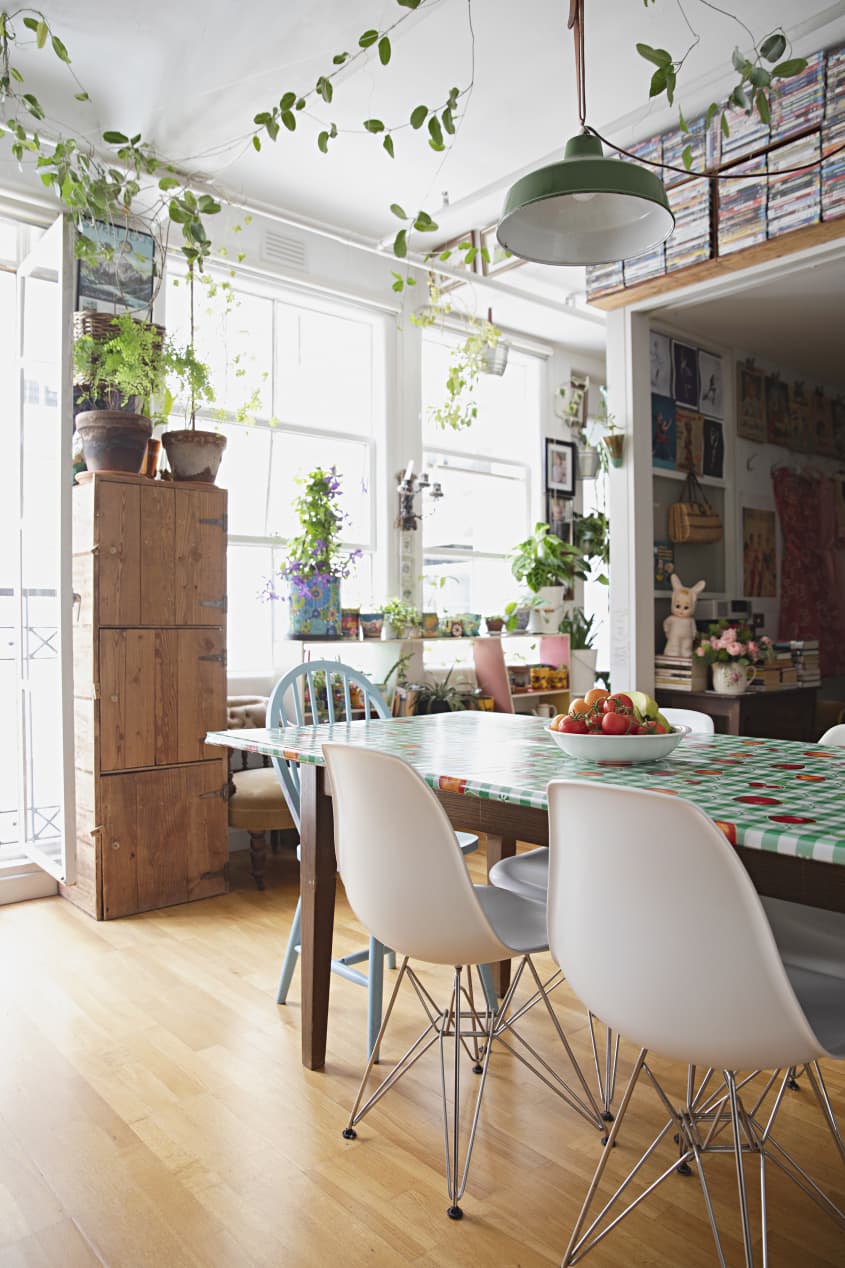 A “Sentimental Maximalist” Australian Home Has Disco Balls in the ...