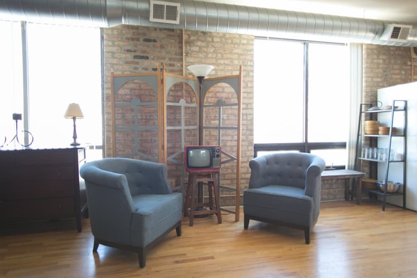 House Tour: A Clever DIY Loft in Chicago | Apartment Therapy