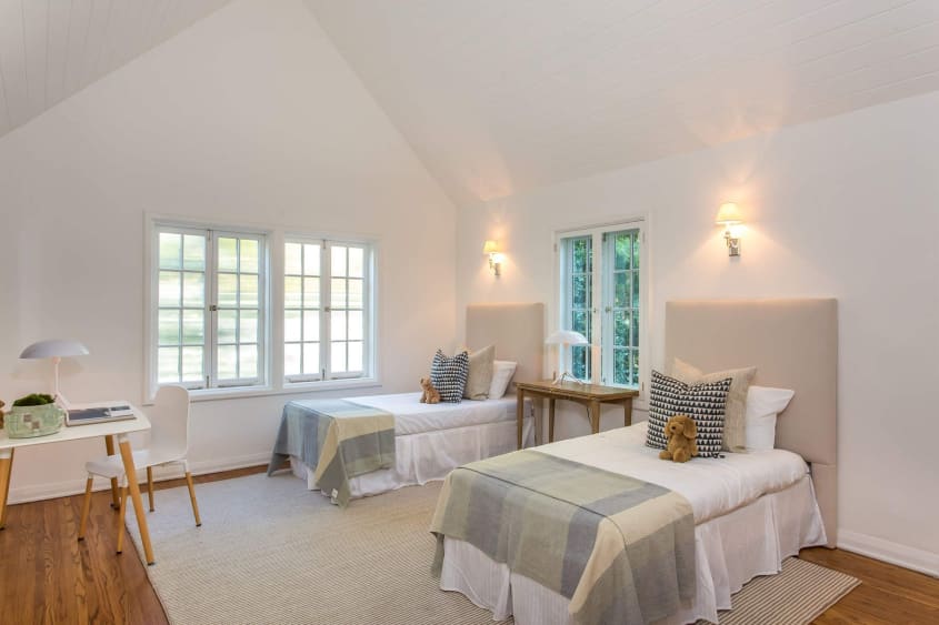 Leonardo DiCaprio Buys Mobys House Los Angeles Photos | Apartment Therapy