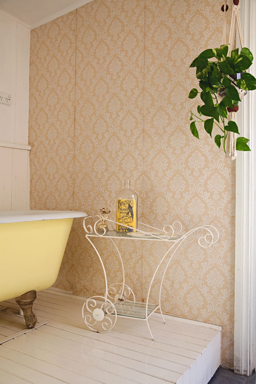 House Tour: A Vintage Retro Wonderland in Australia | Apartment Therapy