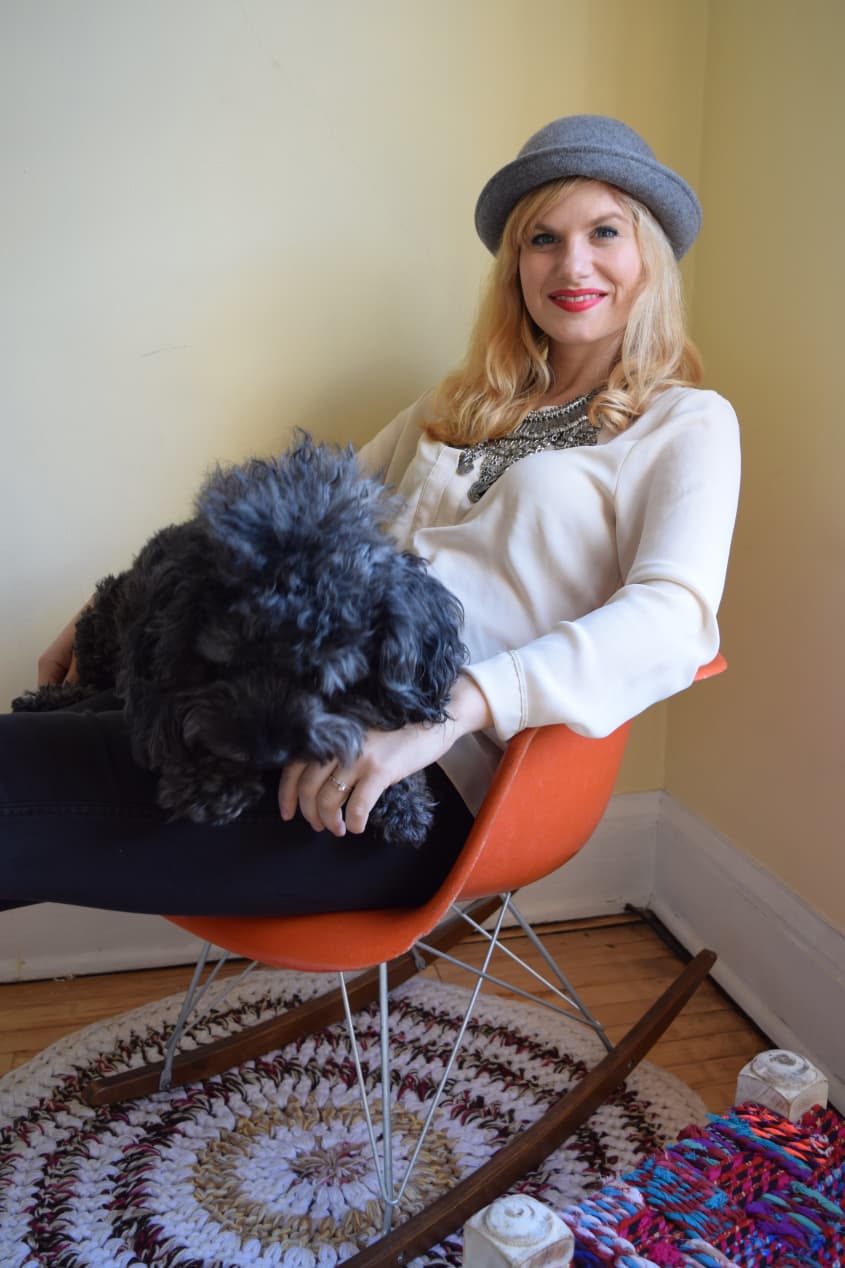 House Tour: An Eclectic Mix in a Michigan Rental | Apartment Therapy