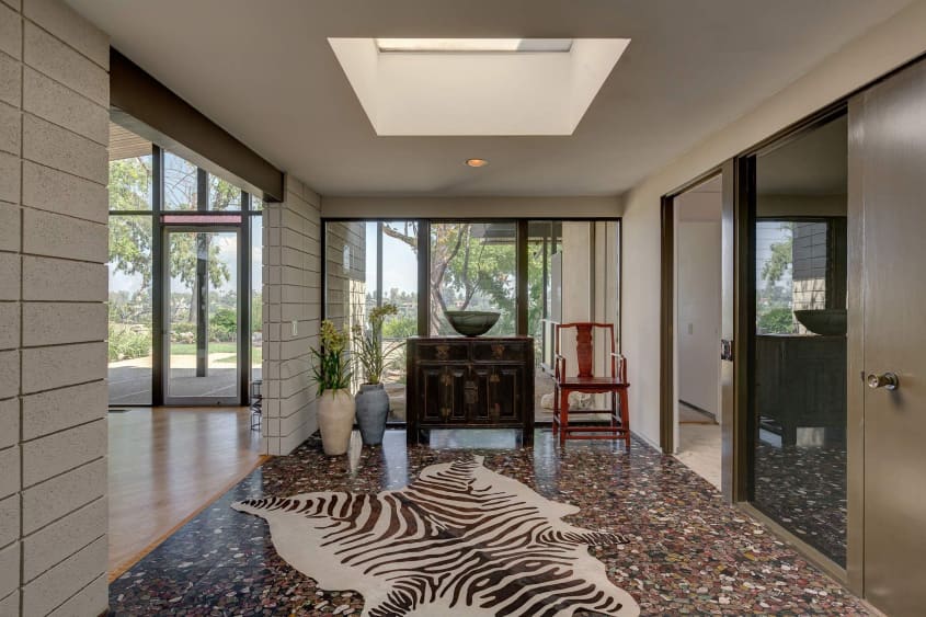 Meryl Streep New Pasadena Mid-Century Home Photos | Apartment Therapy