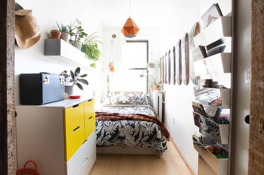 This Family of Four’s 500-Square-Foot Apartment Feels Much Larger ...