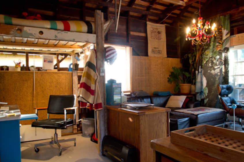 Chad’s Guest House & Reinvented Garage | Apartment Therapy