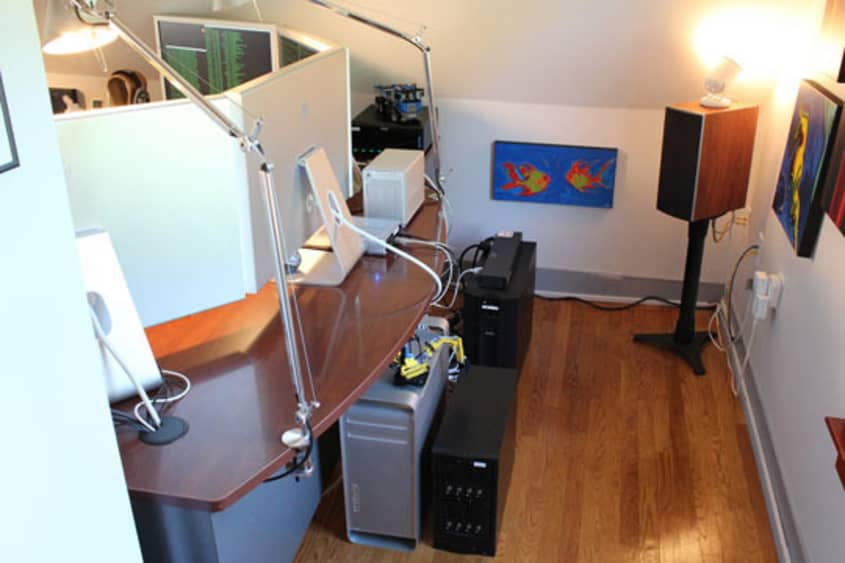 Mitch’s Multi-Monitor, Over the Top Home Office | Apartment Therapy