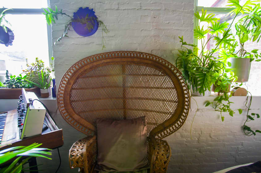 Plant-Filled Loft Decor Ideas and Photos | Apartment Therapy