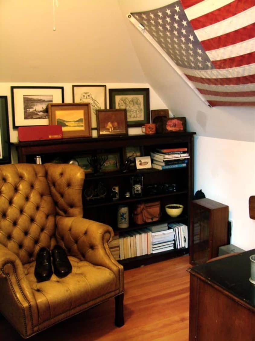 Michele & Ryan Tansey’s Antiquarian Hideaway | Apartment Therapy
