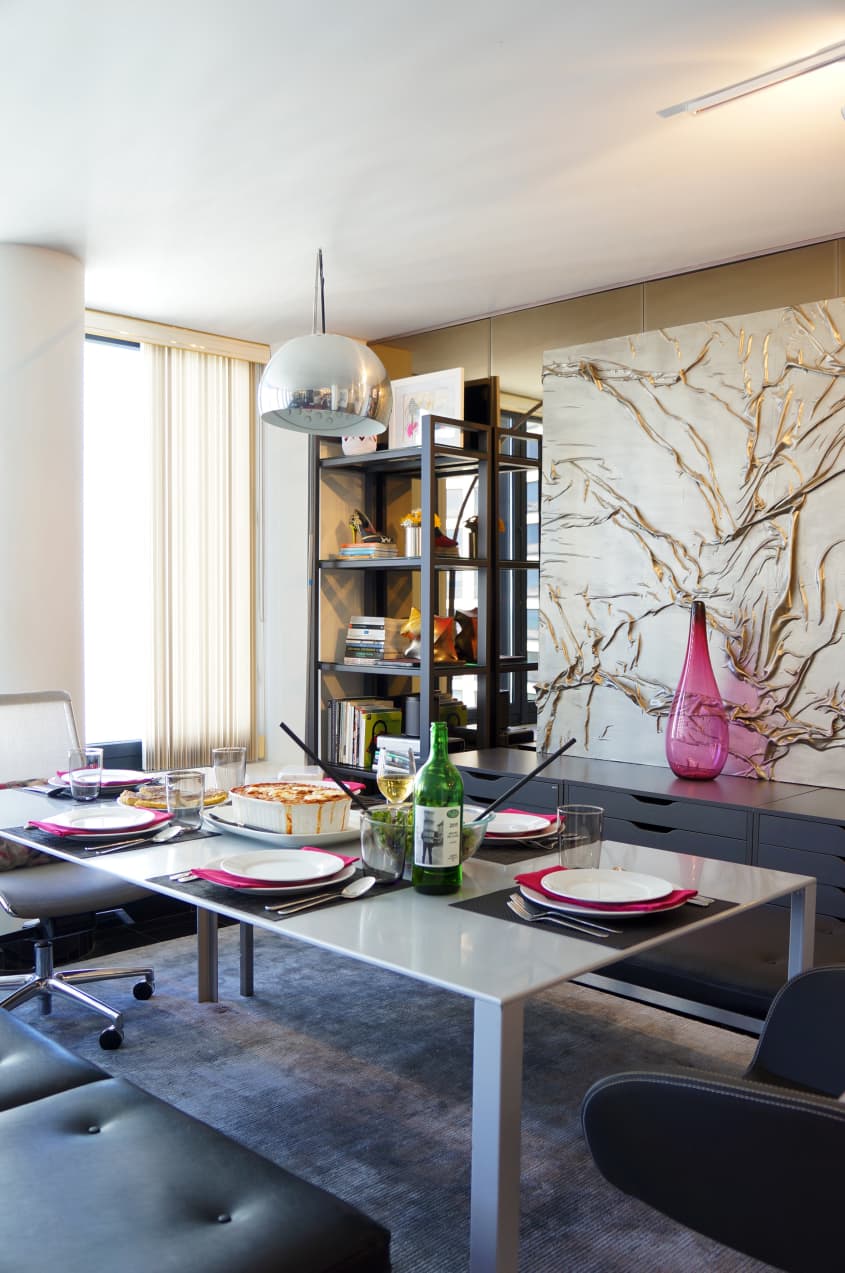 House Tour: A '90s Glam Downtown Chicago Loft | Apartment Therapy