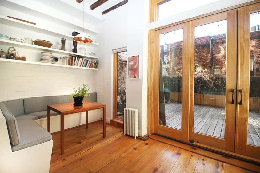 Rent Robert Mapplethorpe & Patti Smith's Old Apartment | Apartment Therapy