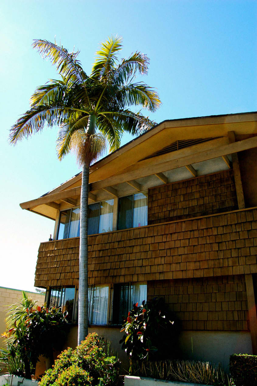 House Tour: Gidget Gets a Sex Change | Apartment Therapy