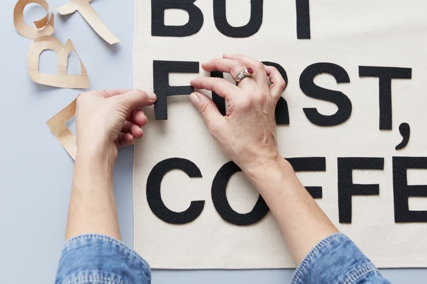 How to Make a Buzz-Worthy Hanging Wall Banner | Apartment Therapy