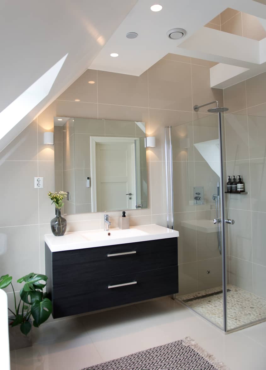 House Tour: An Airy Oslo Converted Loft | Apartment Therapy