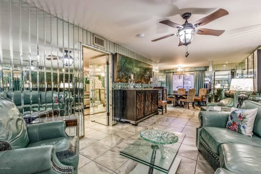 Let’s Reflect: Every Wall In This Arizona Condo Is Mirrored | Apartment ...