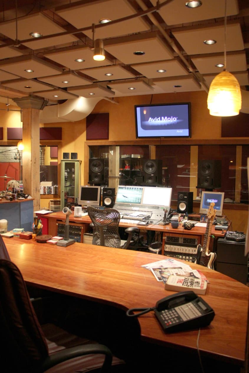 Pixel Farm’s Homey High Tech | Apartment Therapy