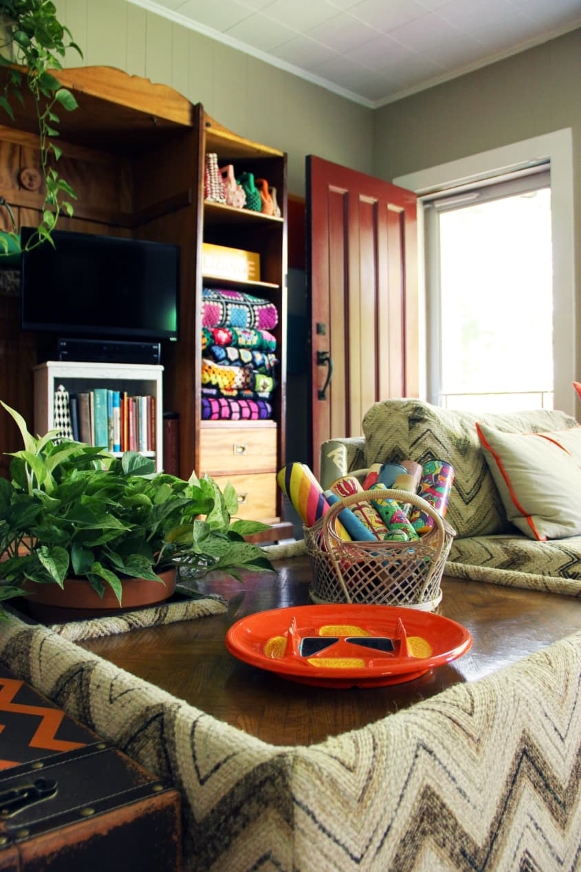 House Tour: An Eclectic Cottage in the Mountains | Apartment Therapy