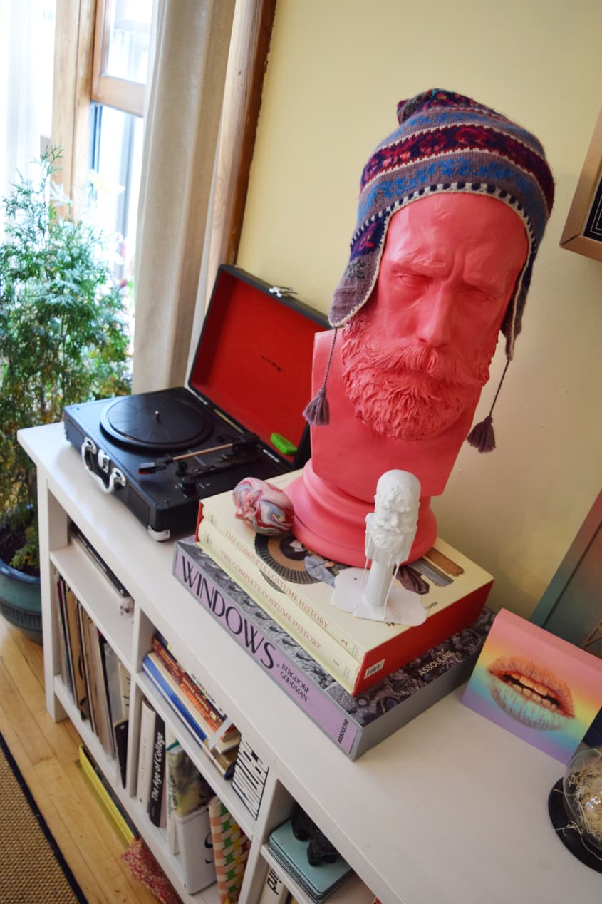 House Tour: An Eclectic Mix in a Michigan Rental | Apartment Therapy