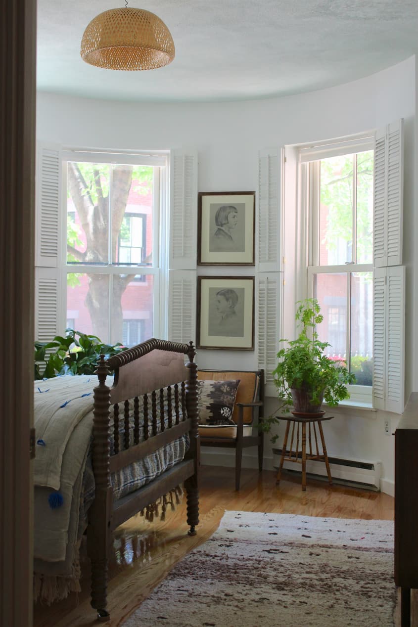 House Tour: A Boston Home Inspired by Travel & All Things Beautiful ...