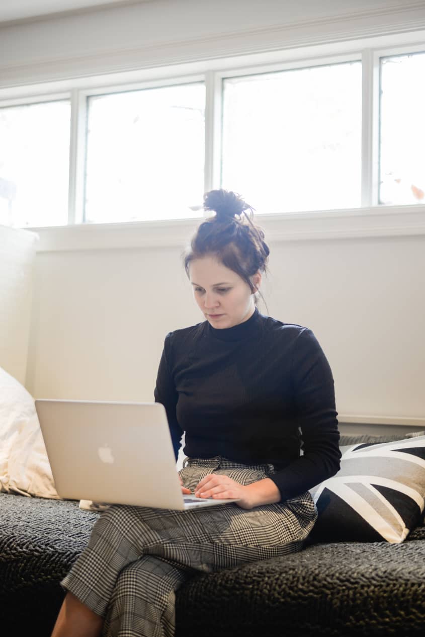 House Tour: A Small, Minimal Basement Studio Apartment | Apartment Therapy