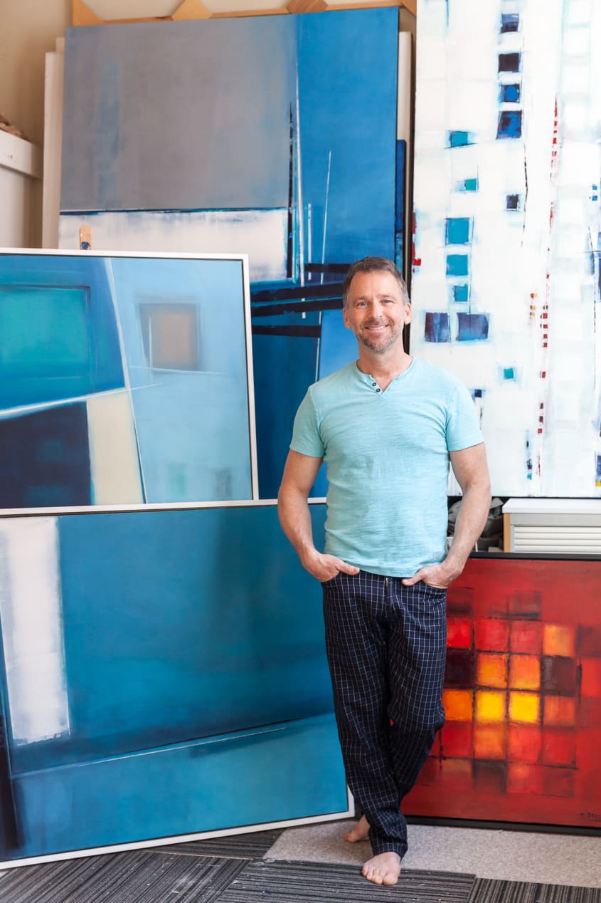 House Tour: A Colorful, Creative Toronto Loft | Apartment Therapy