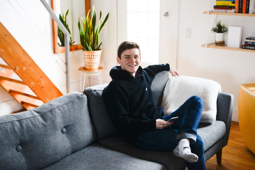 House Tour: A Minimal, Modern, Bright Toronto Loft | Apartment Therapy