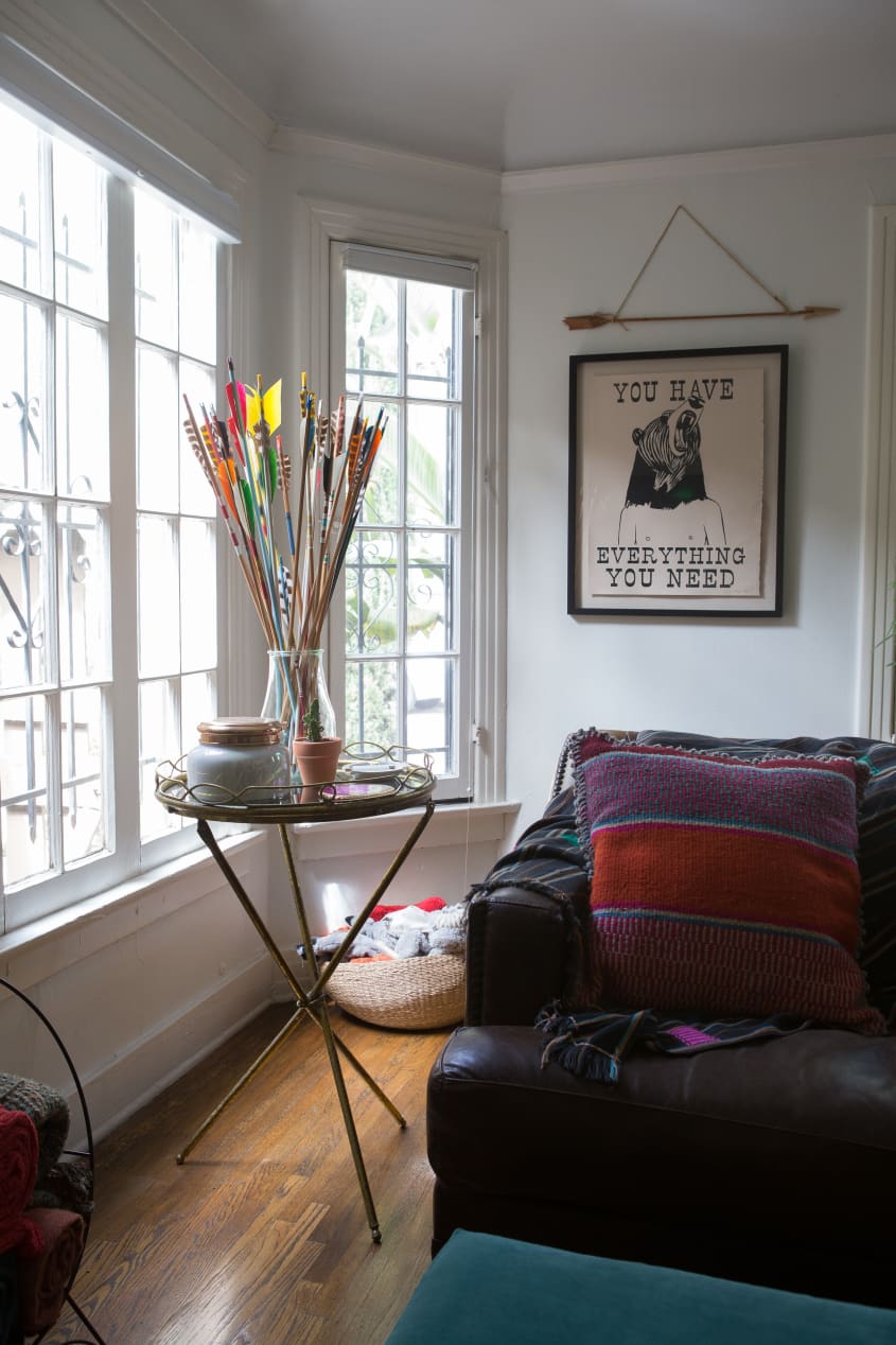 House Tour: A Hairstylist's Cool In-Home Salon | Apartment Therapy