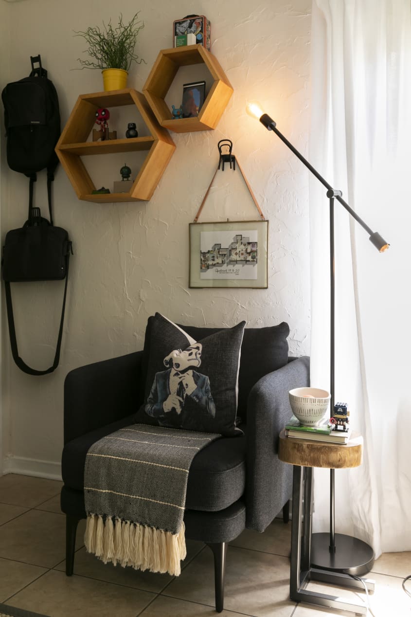 Small Space Design Solutions in a Tiny Studio Apartment | Apartment Therapy