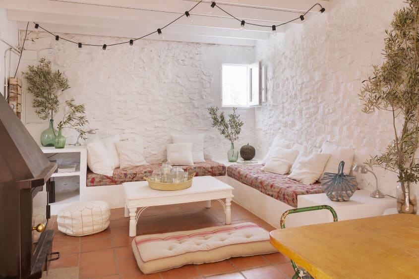 Minimal Rustic Spanish House Tour Photos | Apartment Therapy