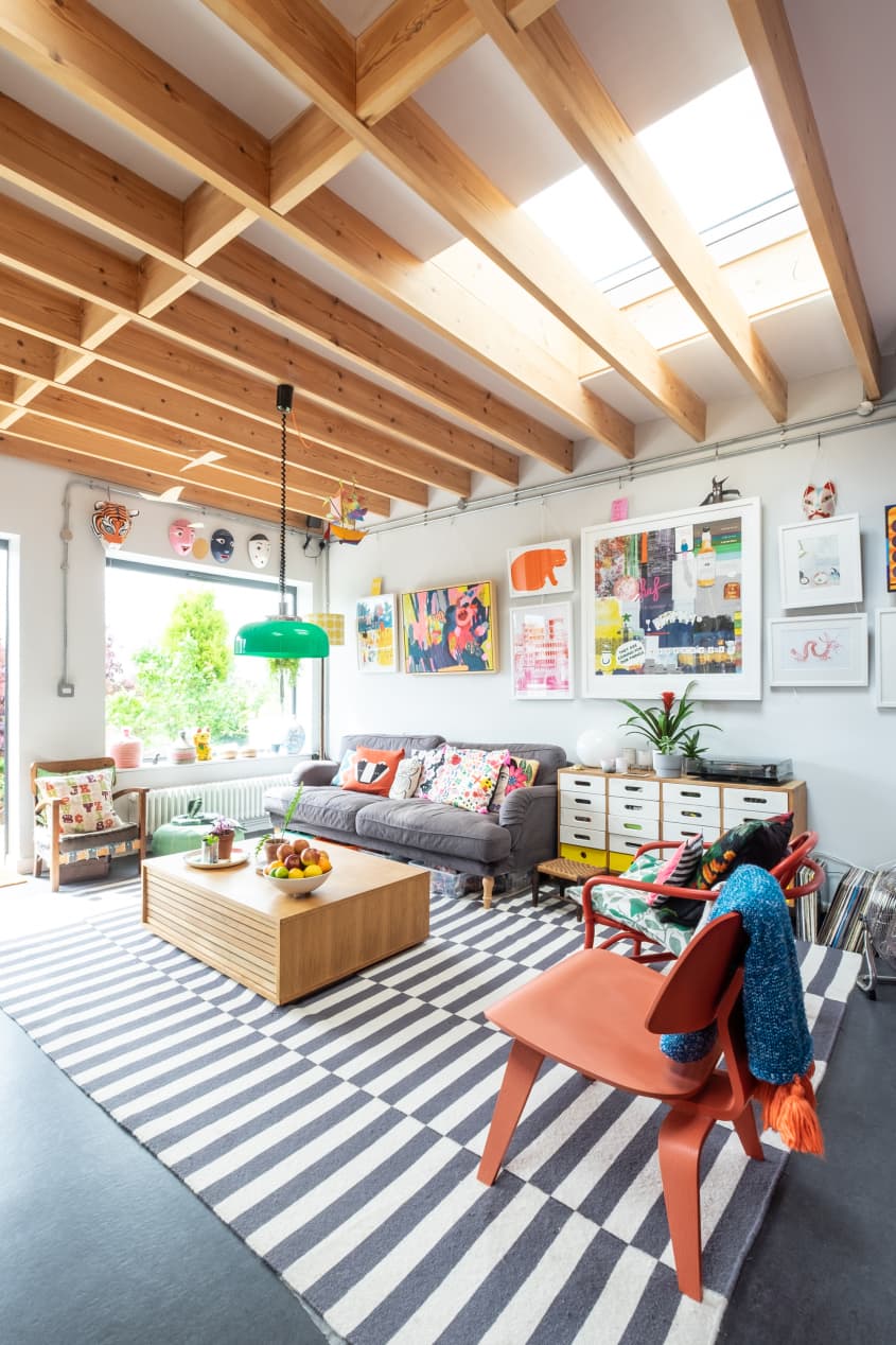 How This Illustrator Achieves a Colorful, Maximalist Home Without ...