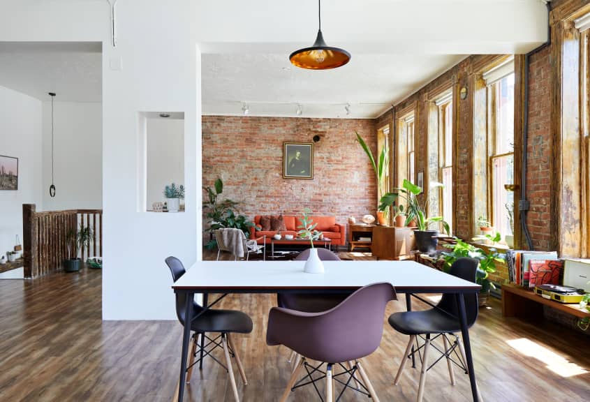 Mid-Century Modern Desert-Inspired Seattle Loft Tour | Apartment Therapy