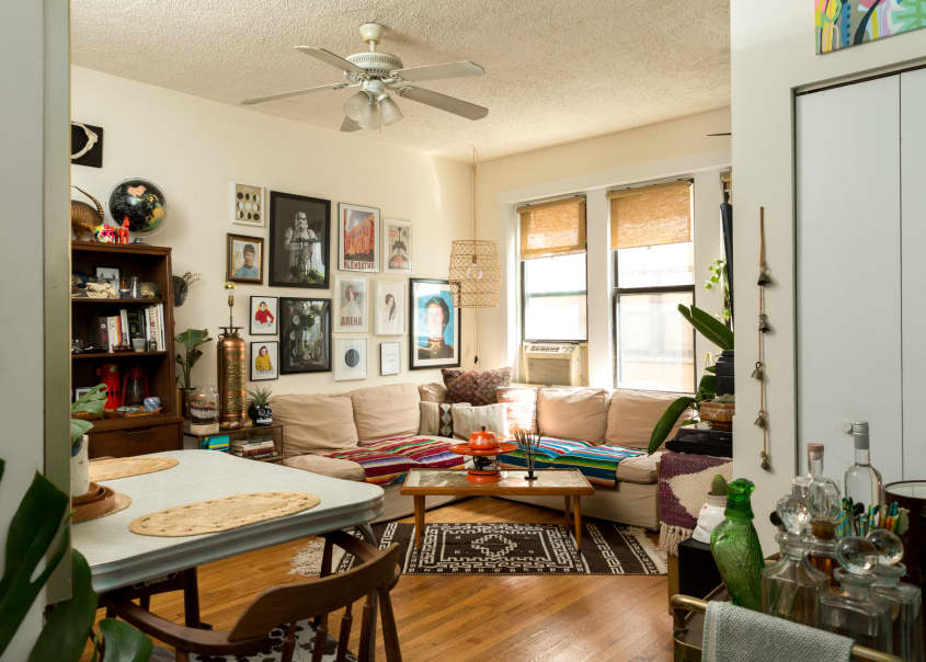 Small Chicago Rental Apartment Tour | Apartment Therapy