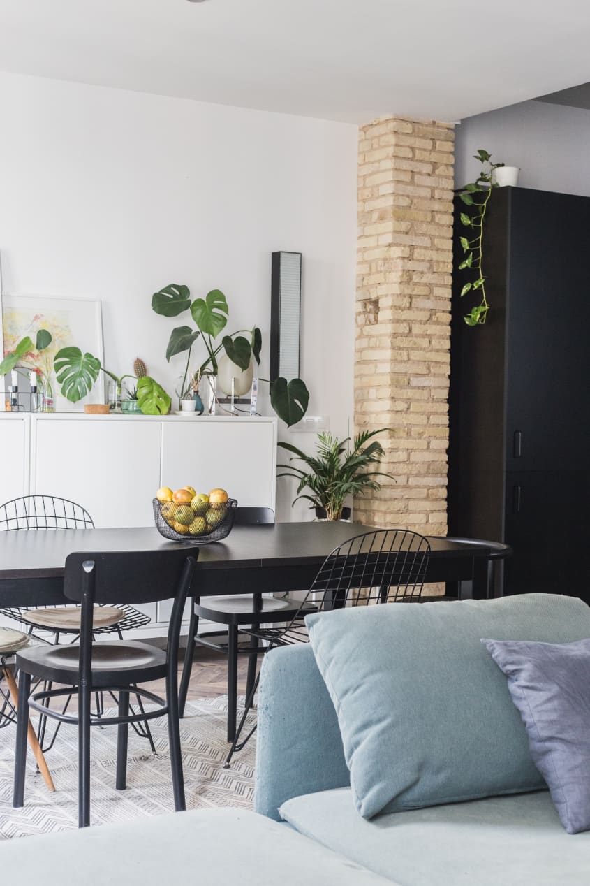 Minimal and Modern Spanish Renovated Apartment | Apartment Therapy