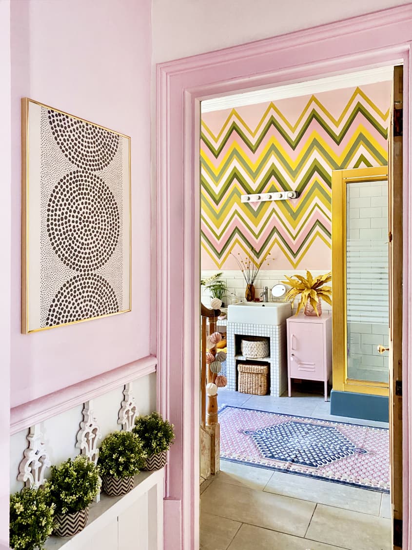 Anna Jacobs Colorful Rental UK Apartment Photos | Apartment Therapy