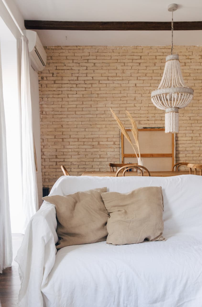 Organic Modern Minimal Spanish Home Tour | Apartment Therapy