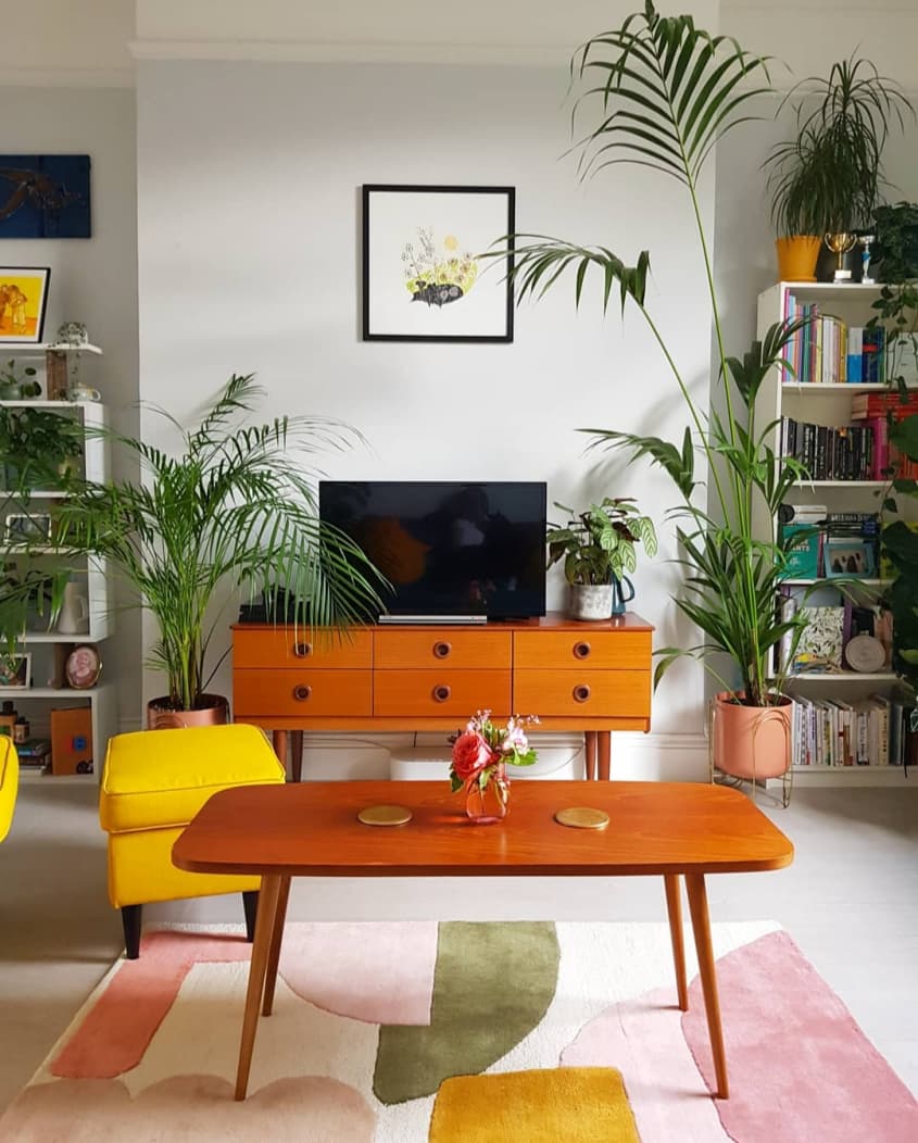 Casa de Modelei London Rental Apartment Tour Photos | Apartment Therapy