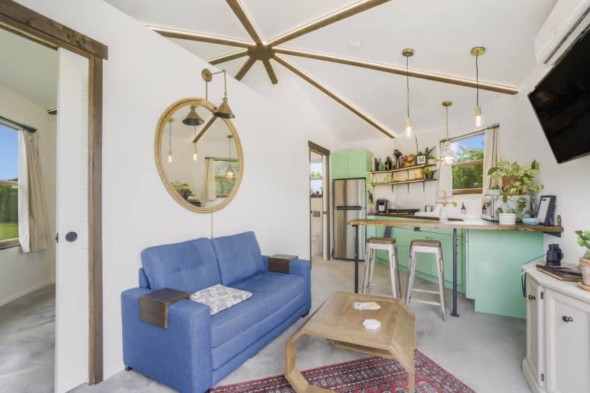 Tiny House and Octagon-Shaped Tiny House Tour Photos | Apartment Therapy
